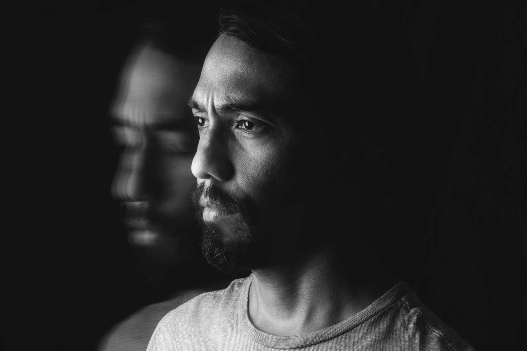 Long Exposure Portrait Photography Explained Simply | Aperty Blog