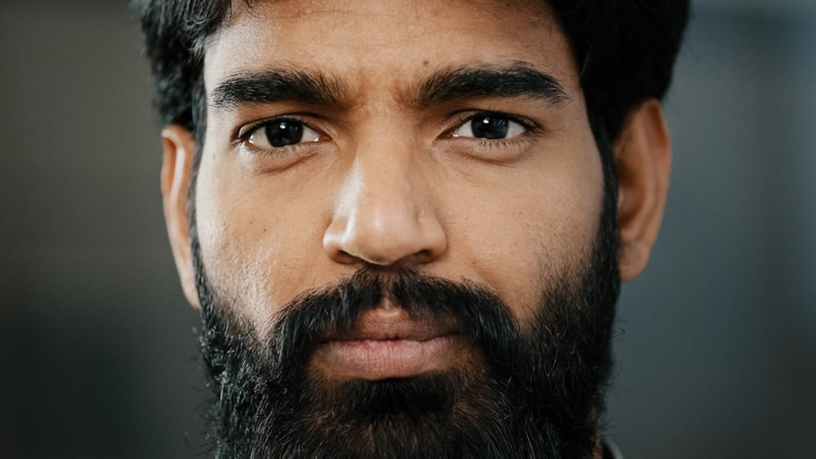 How To Edit Eyes In Photos: Easy-to-Follow Steps | Aperty Blog