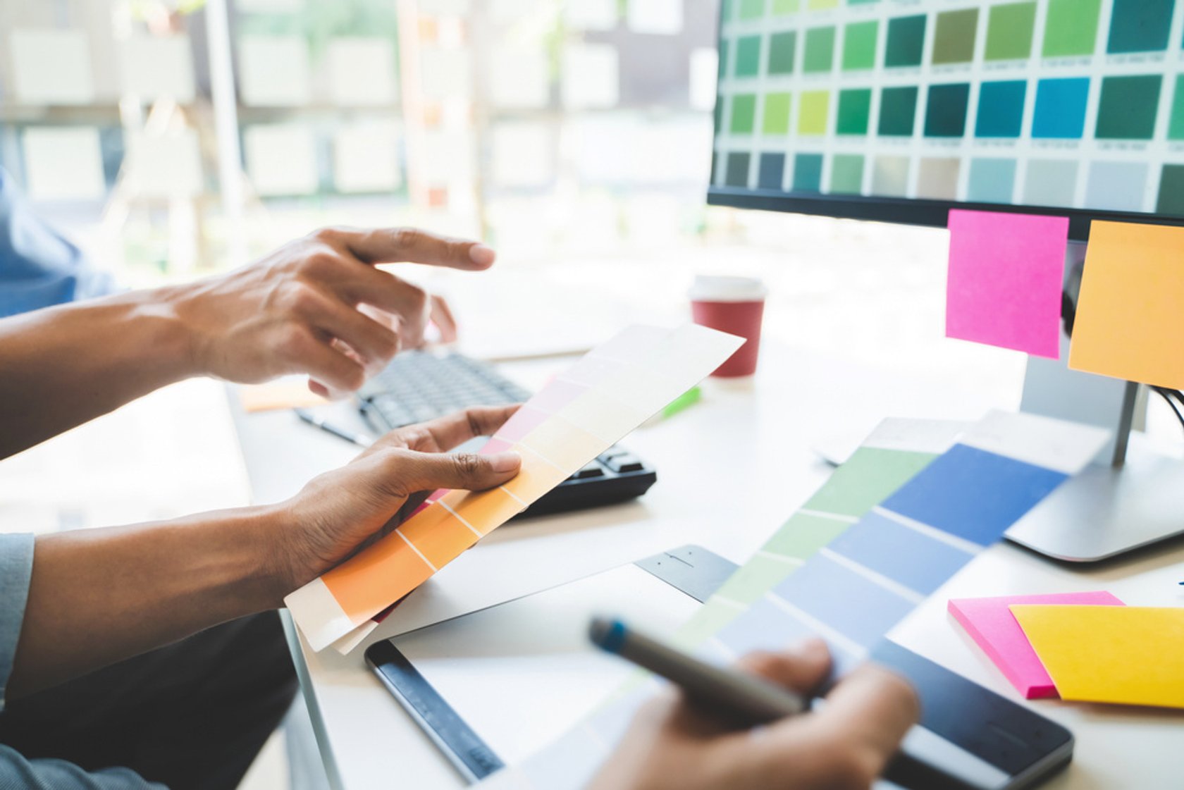 How To Pick Brand Colors That Define Your Brand | Skylum How-to