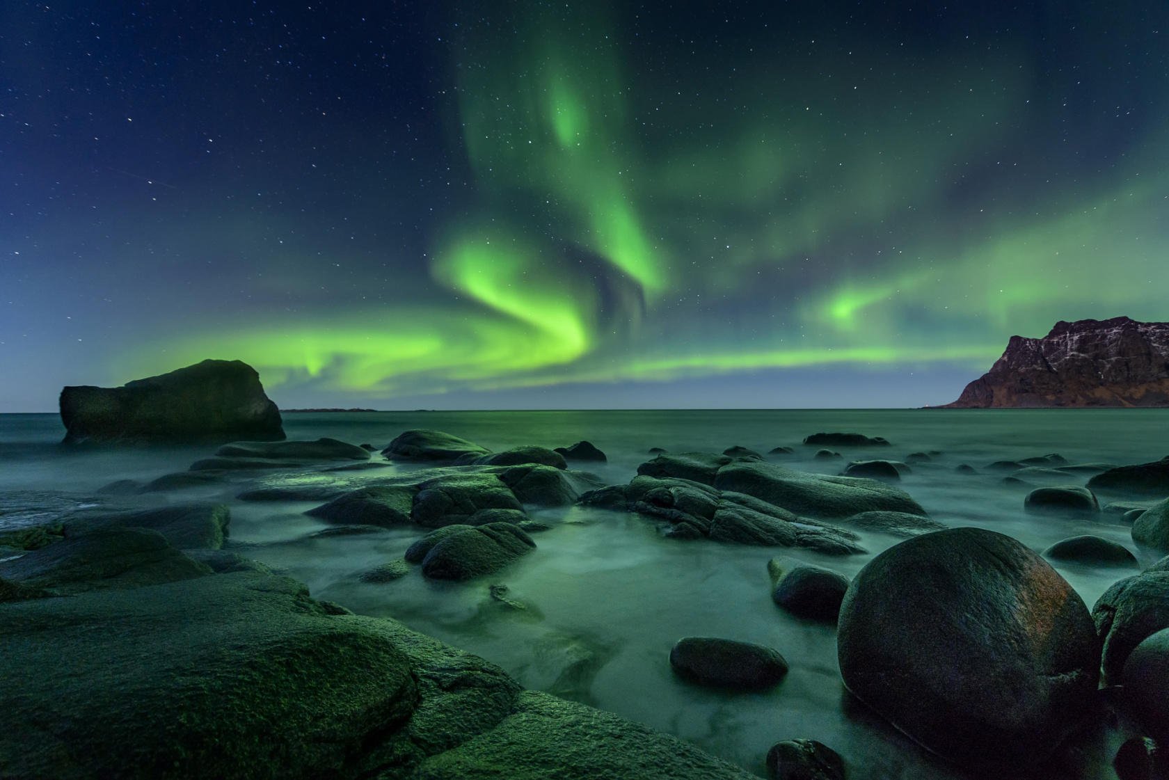 Best Night Sky Photos | Skylum Blog