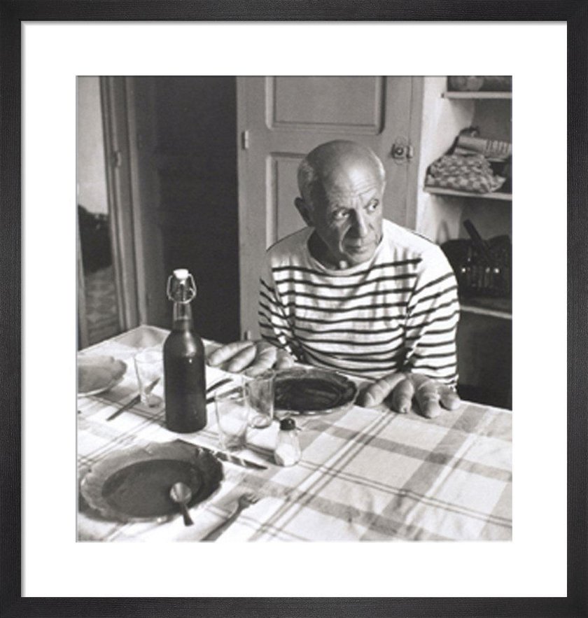 Top Secrets of Juxtaposition in Photography Revealed | Skylum Blog