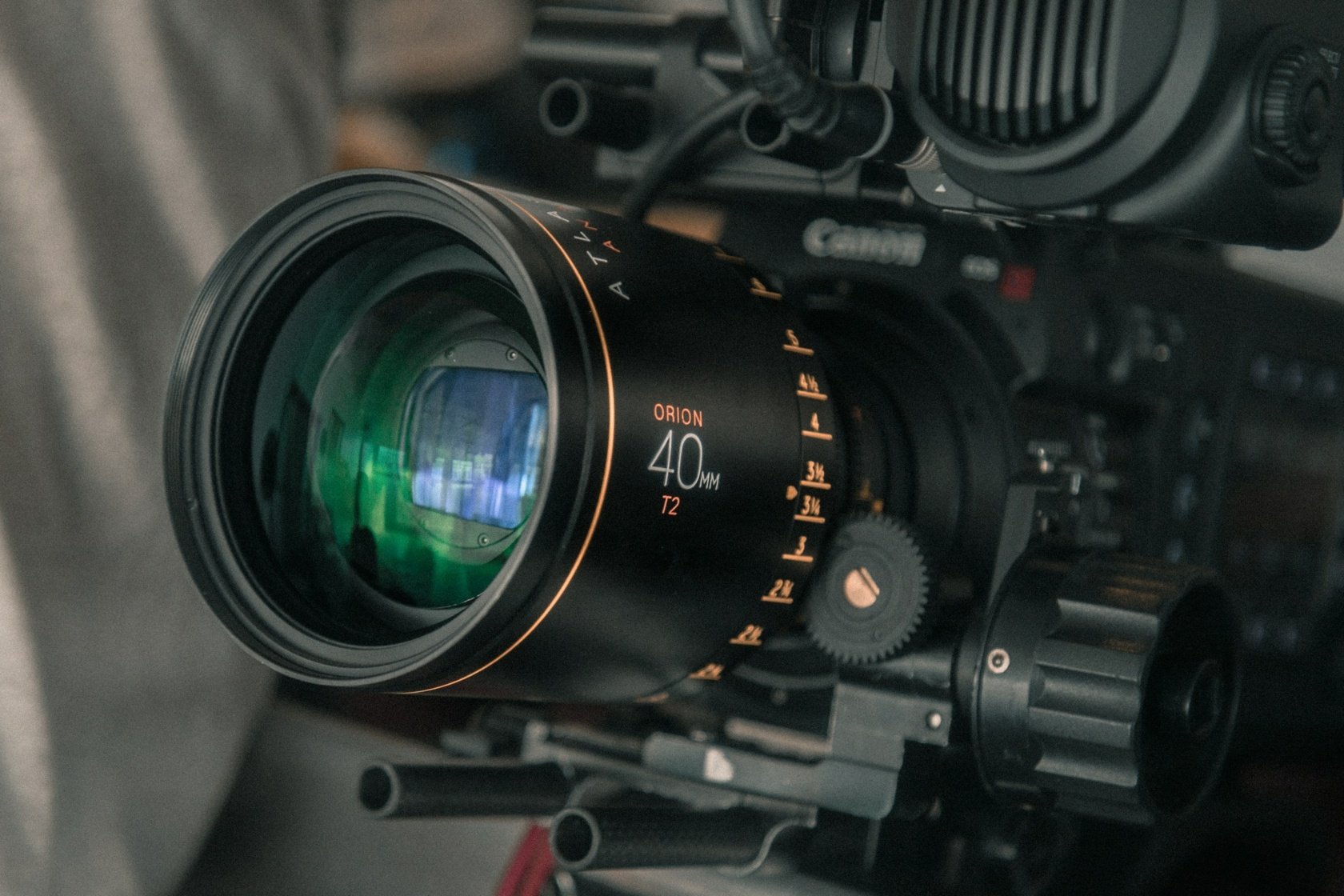 How To Reshape Your Photos With Anamorphic Lens Effect?