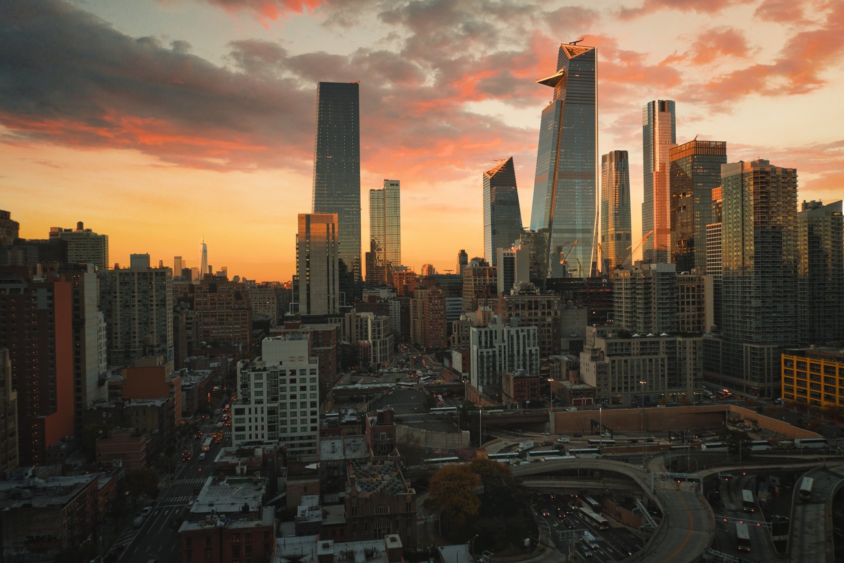 Illuminating the Urban Jungle: An Intro to Cityscape Photography