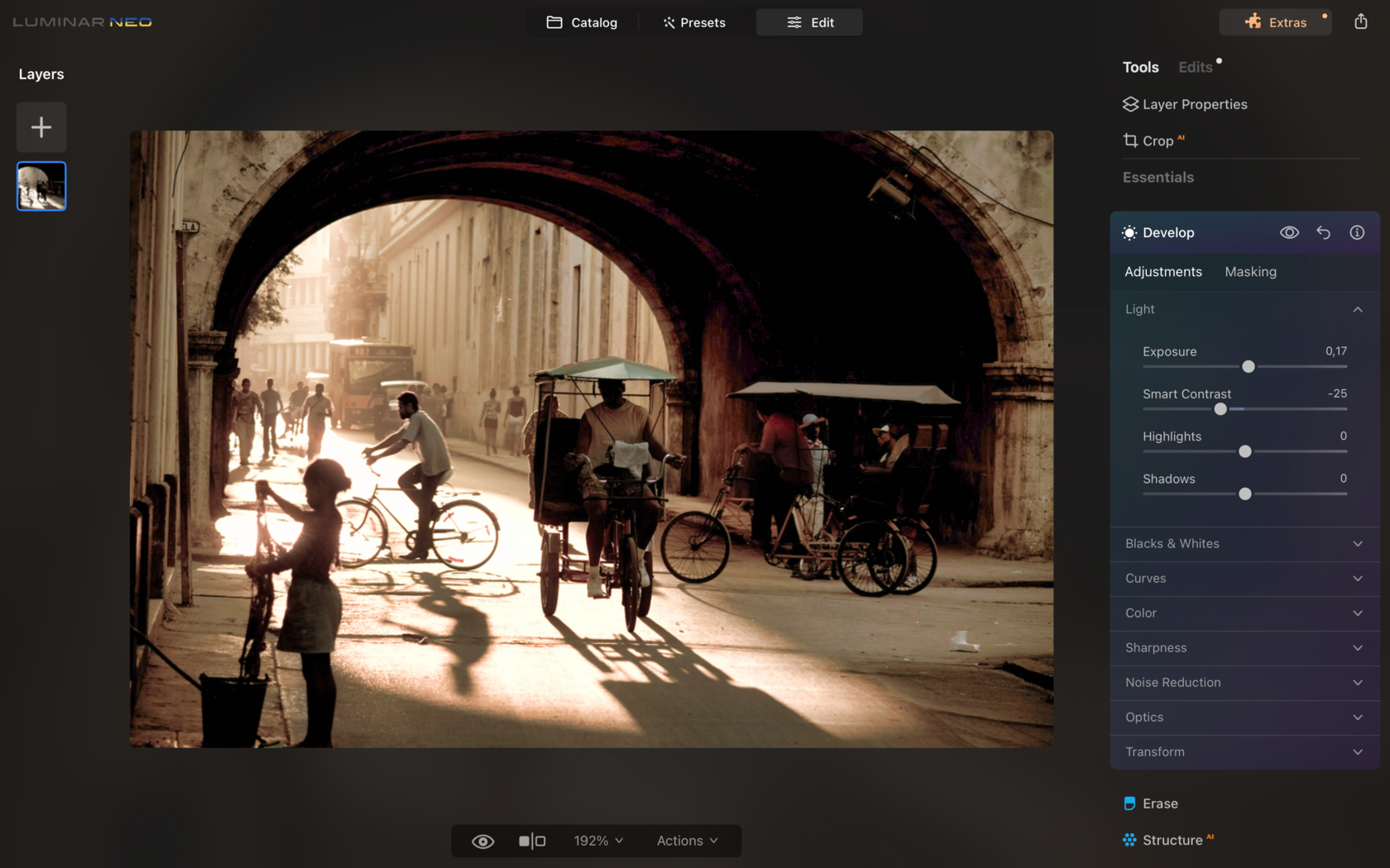 How to Edit Images for Street Photography | Skylum How-to