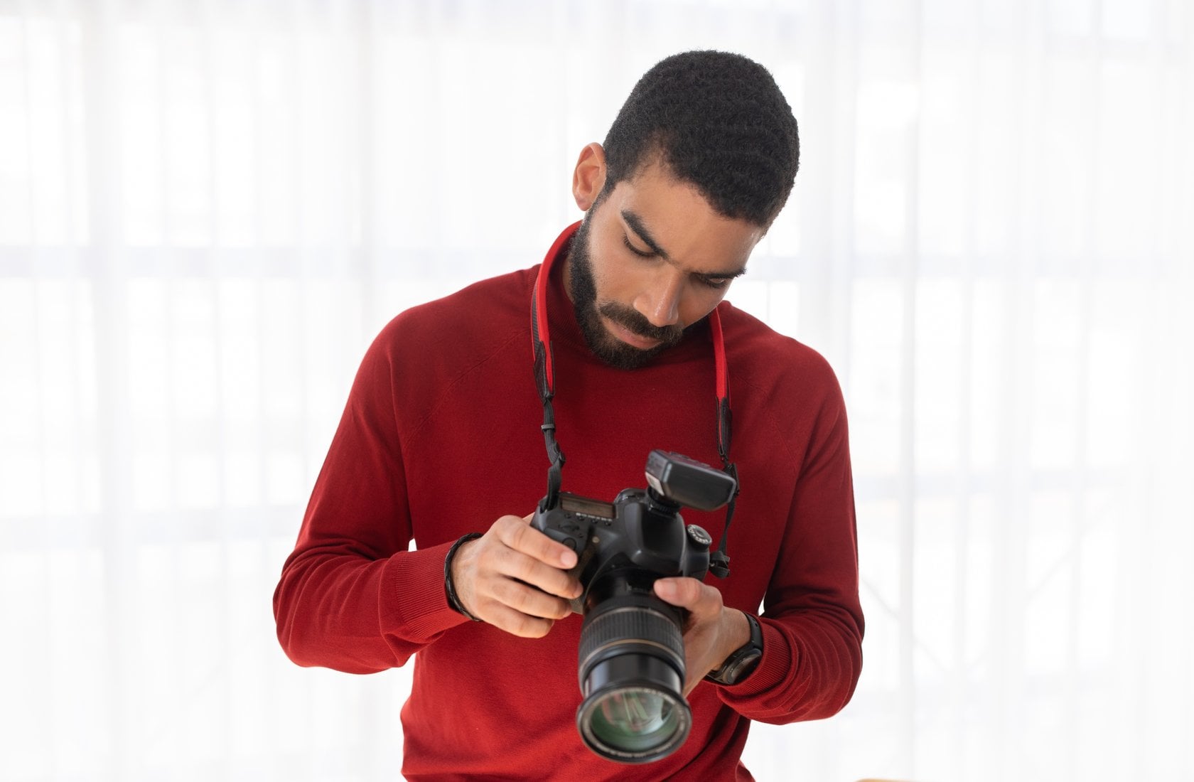 A Fashionista's Guide to Photographer Outfits Ideas | Skylum Blog