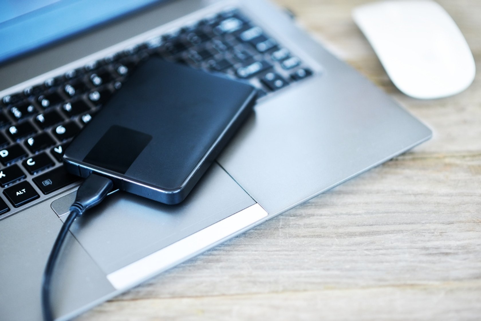 Best Ways To Back Up Photos: Exploring Diverse Options | Skylum Blog