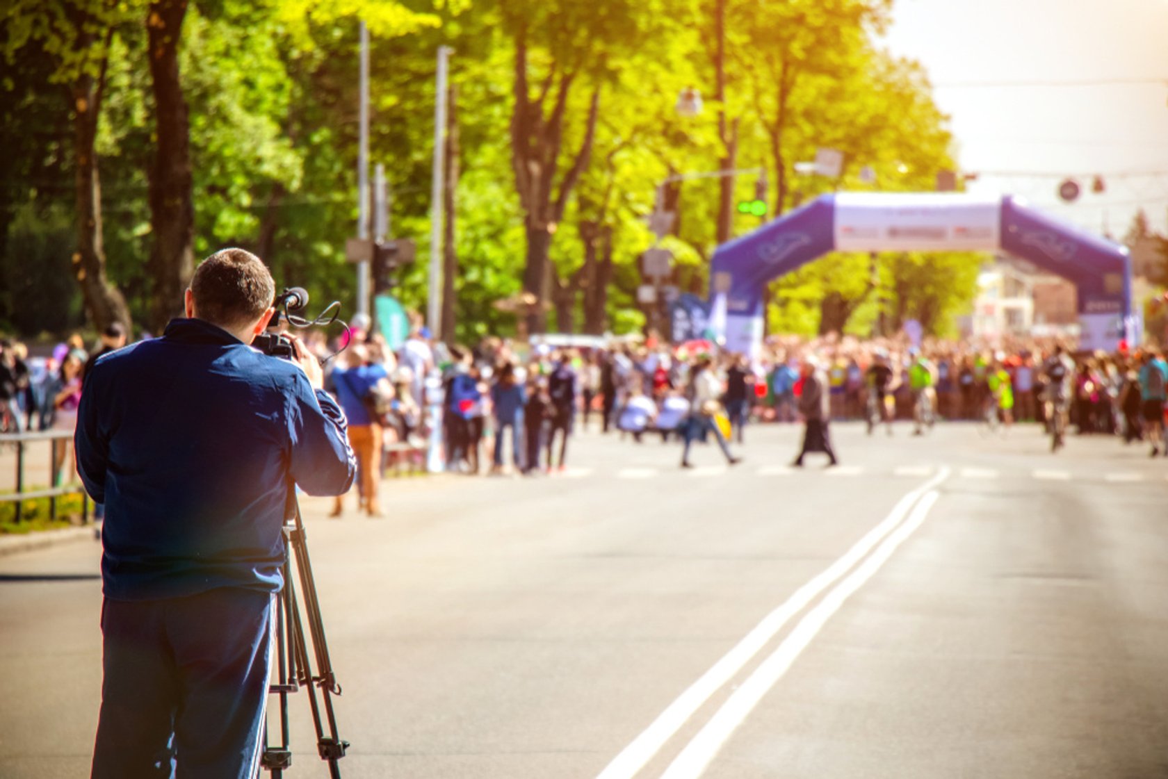 Parade Photography: Tips for Dynamic Celebratory Images | Skylum Blog