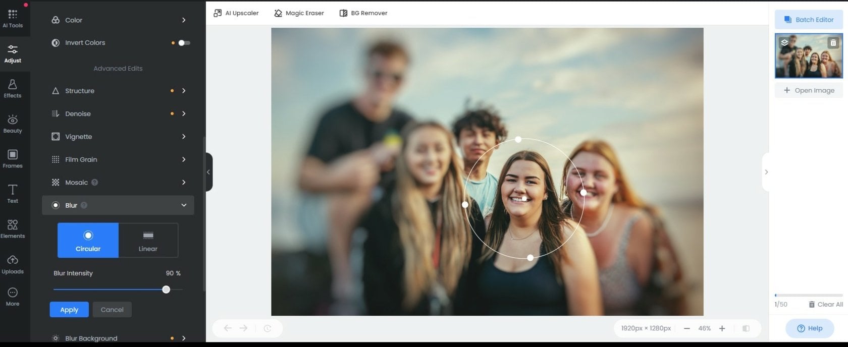 How To Blur A Face In A Picture To Protect Privacy | Skylum How-to
