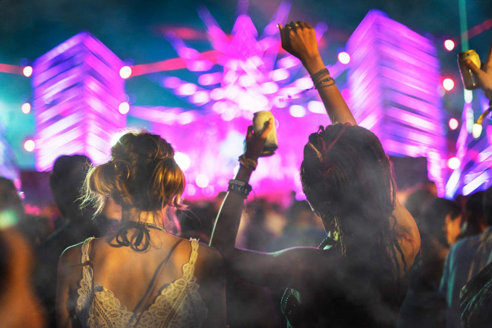 Festival Photography: Tips To Create Unforgettable Images | Skylum Blog