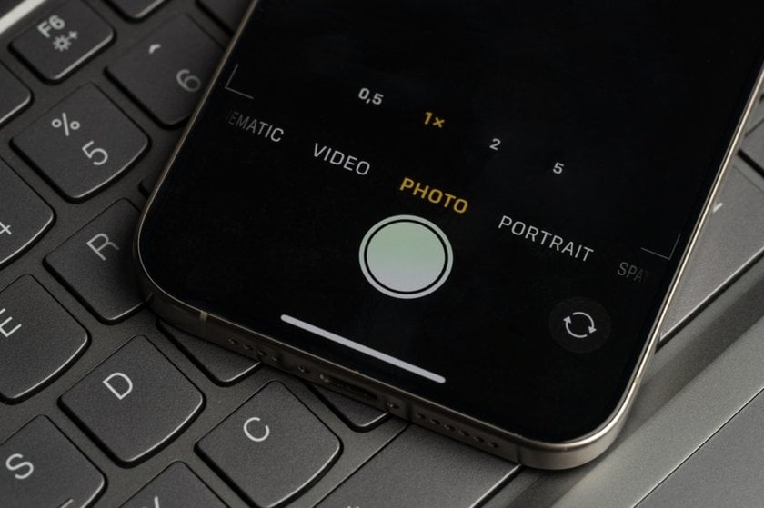 Taking Headshot with iPhone: Secrets to Great Photos | Skylum How-to