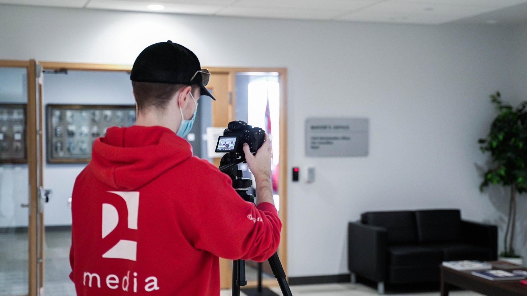 Commercial Photography: Everything You Should Know About It | Skylum Blog