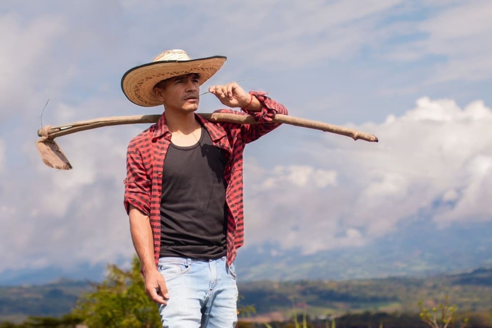 Angles Of Photography: Types And Functional Uses | Skylum Blog