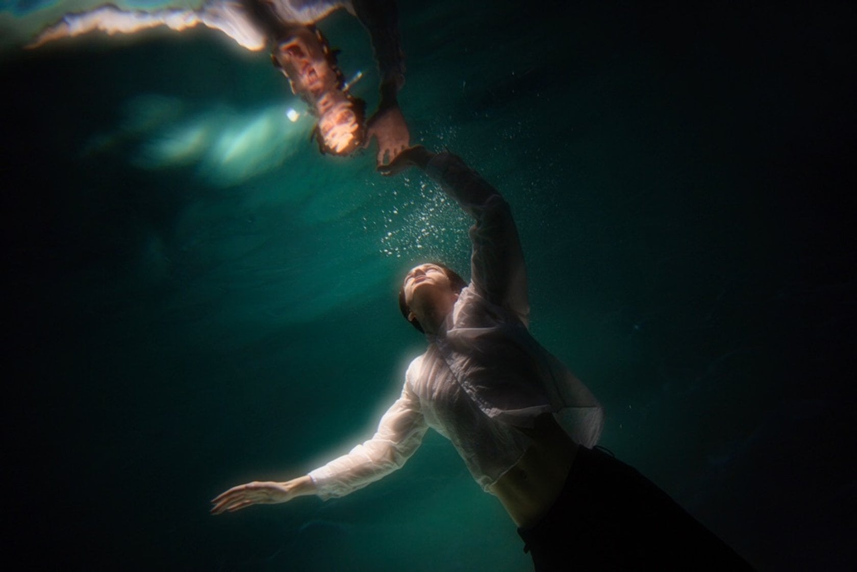 Soft Focus Shots: The Art of Blurring the Lines I Skylum Blog