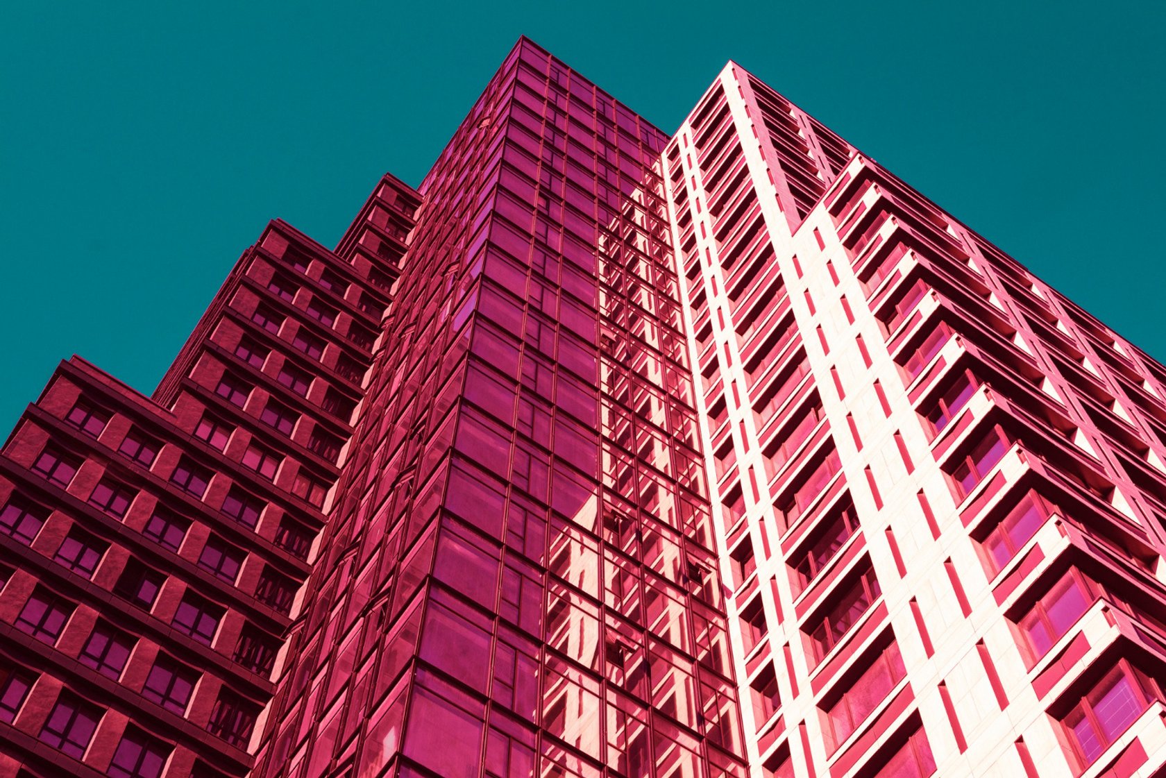 Architectural Photography Guide: Techniques and Composition | Skylum Blog