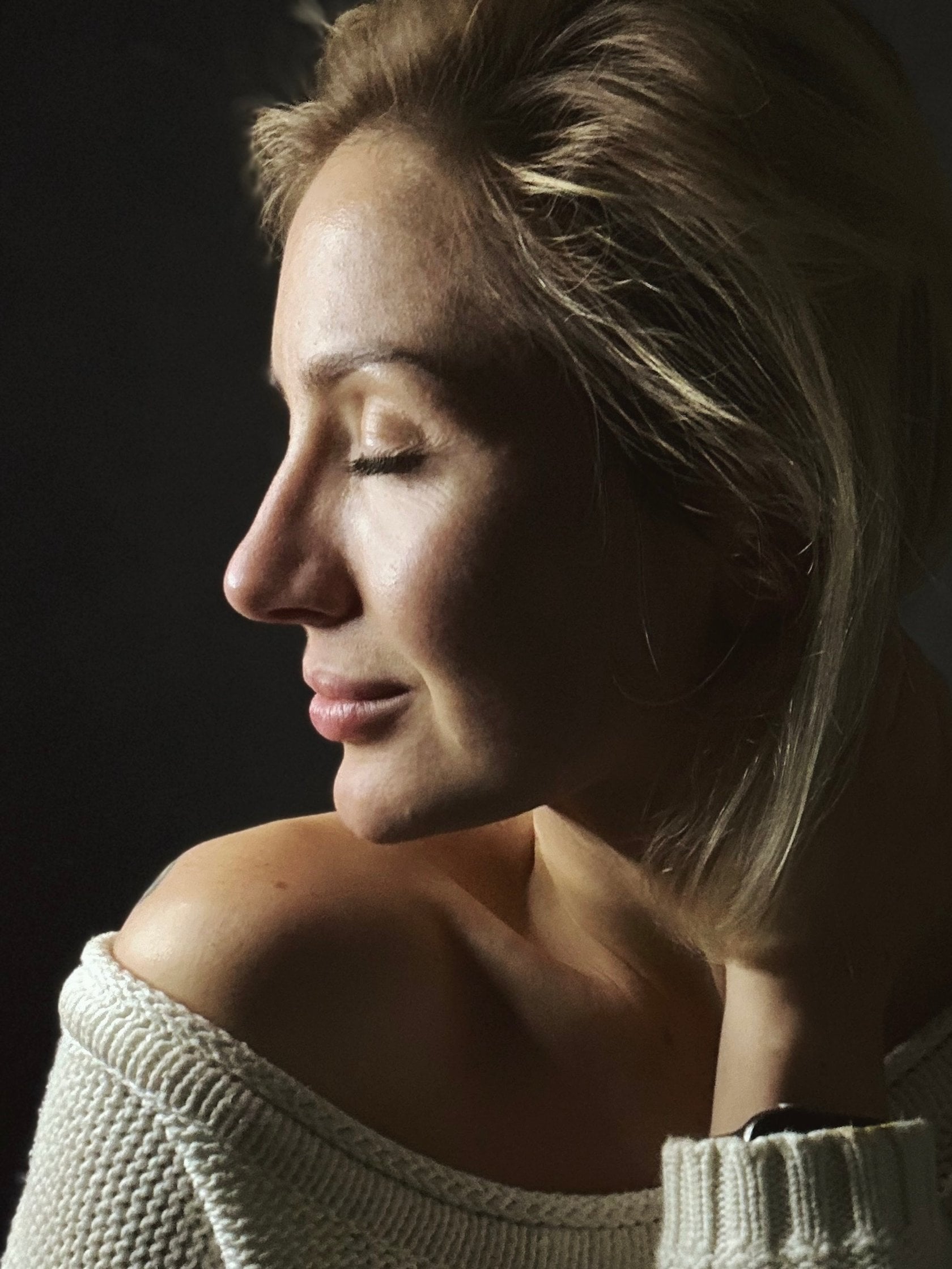 How To Take Portrait Photos With іPhone: Pro Tips | Skylum Blog