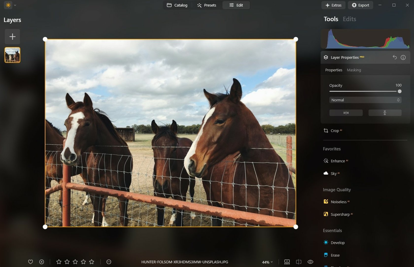 How To Make An Old Paper Effect In Photoshop | Skylum How-To