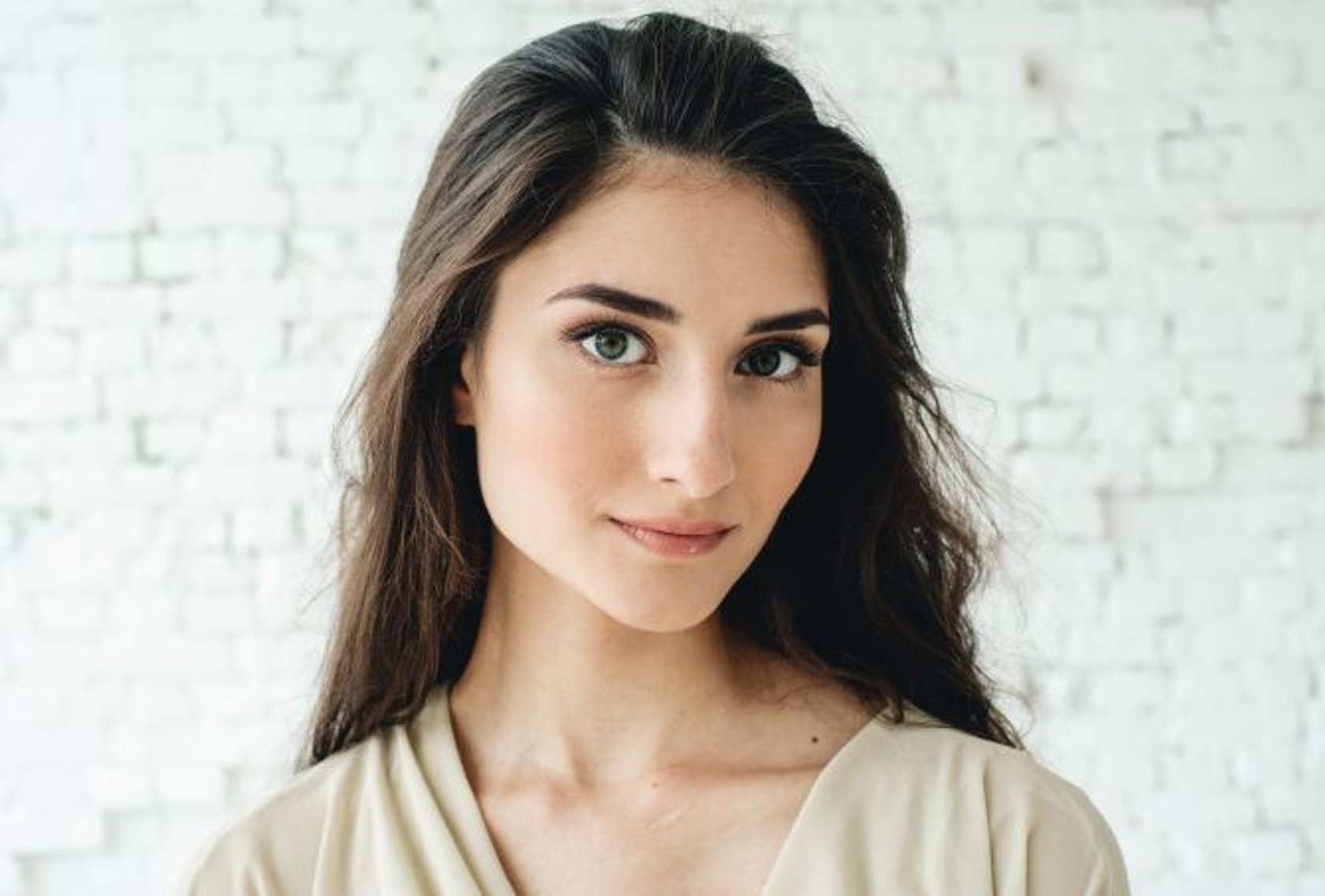 Must-read: how to capture the character in portraits | Skylum Blog