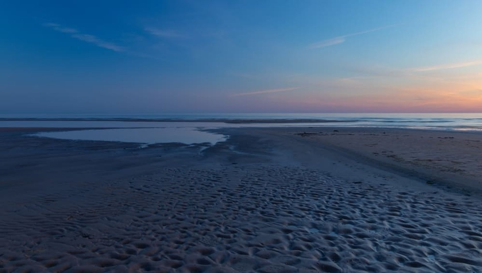 Blue Hour: What is it? - Skylum Glossary