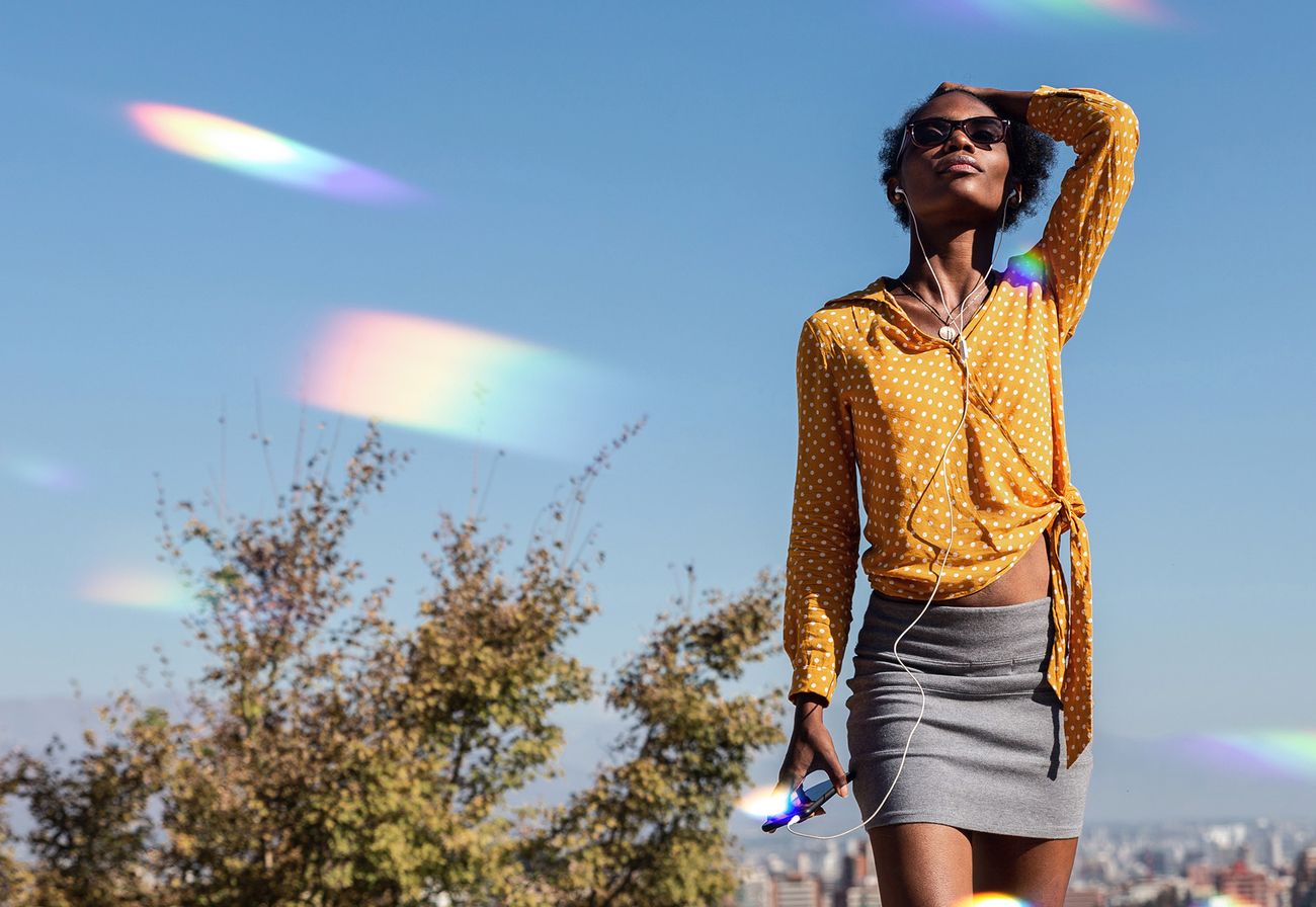 Manipulate light sources with Magic Light AI