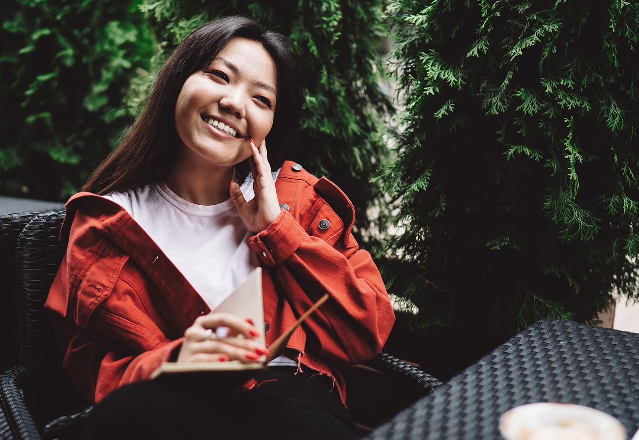 Manipulate light sources with Magic Light AI