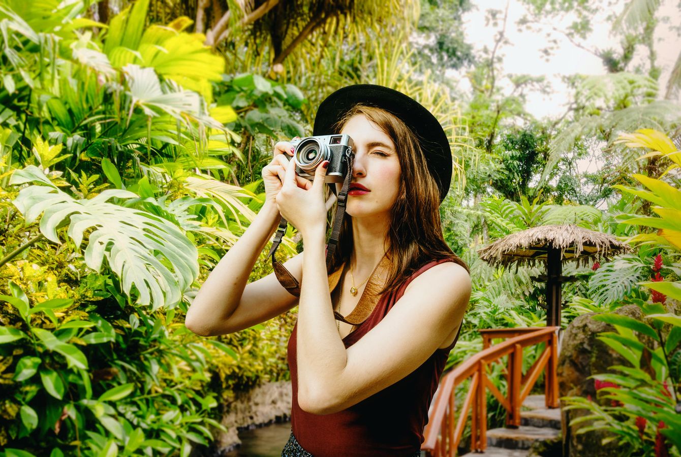 AI Image Sharpener: Make Picture Clearer with AI Sharpen Tool I Skylum